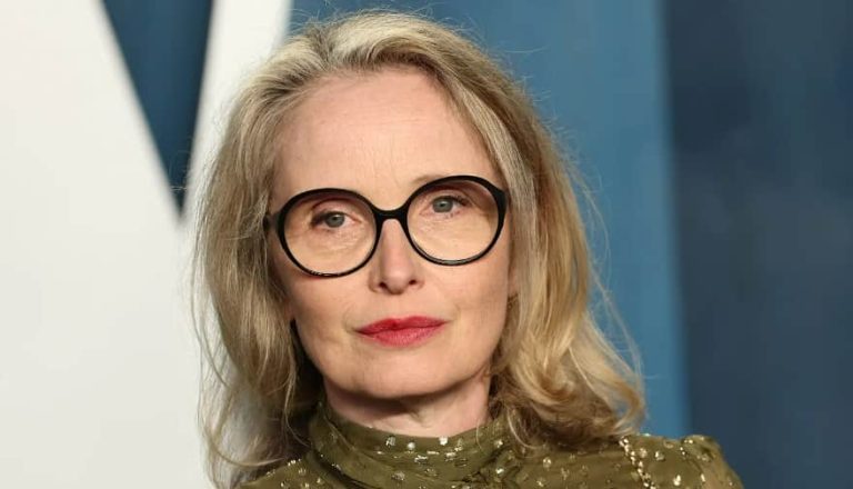 Julie Delpy Body Measurements Height Weight Bra Size Shoe Size